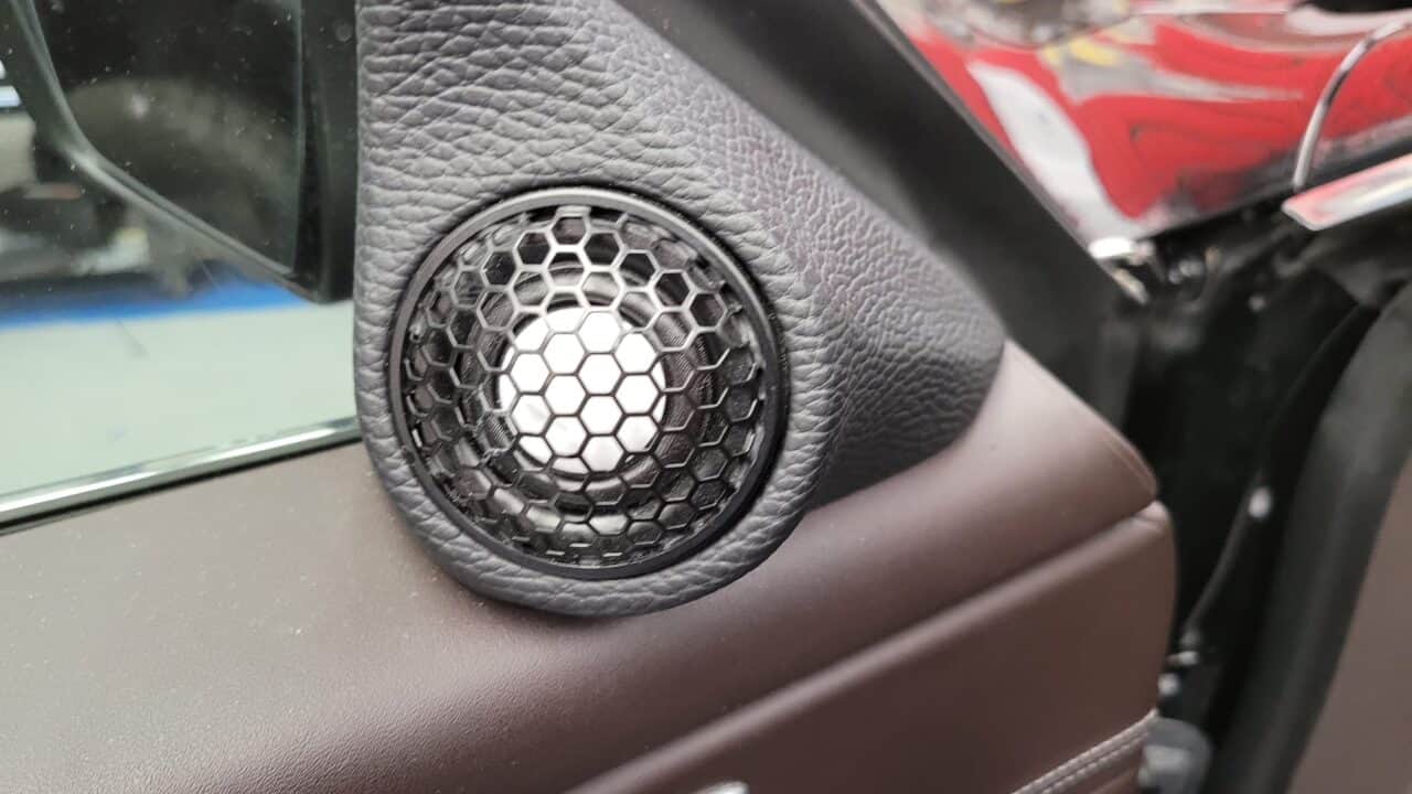 Car audio - Car Speakers - Audio shop - Car Stereo Repair